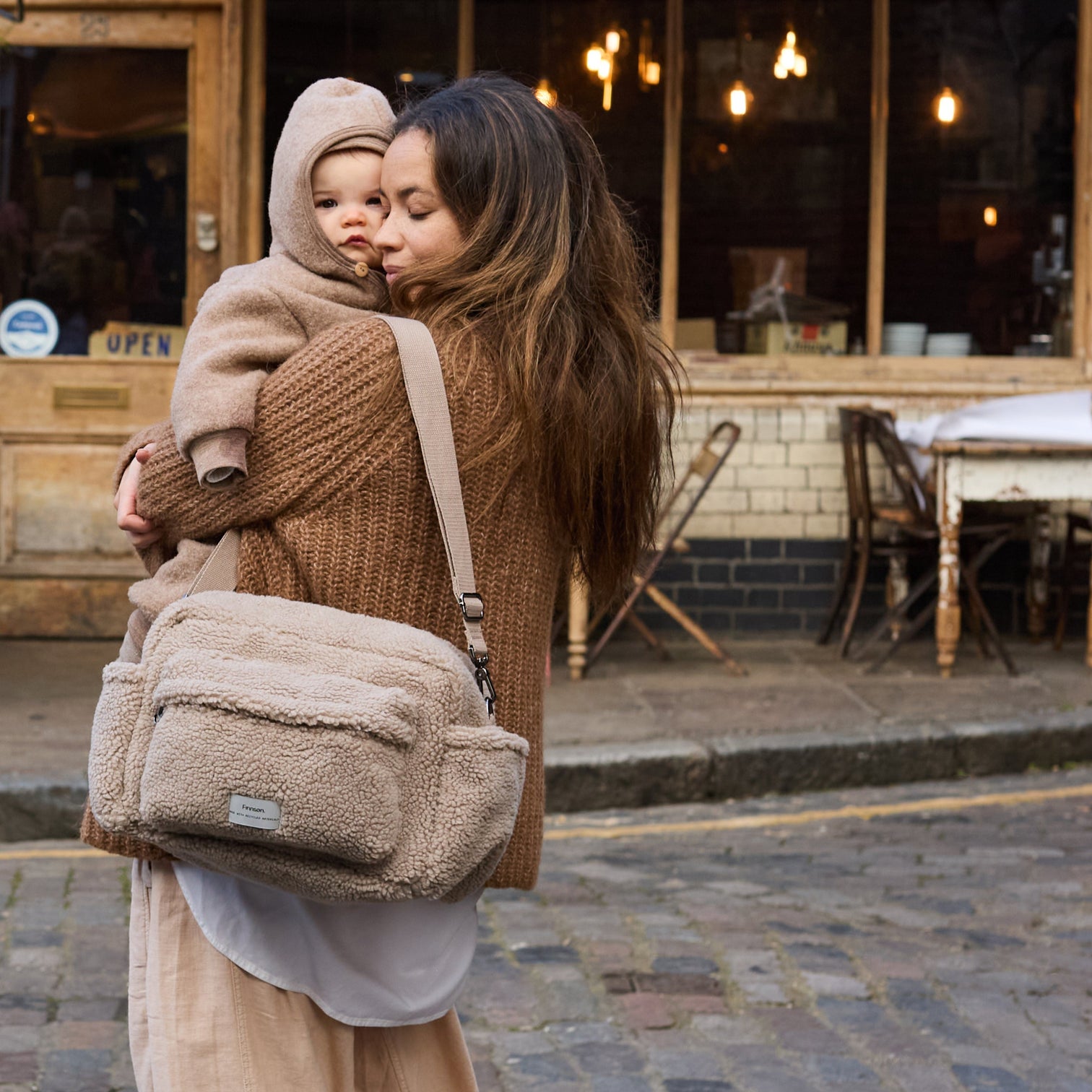 Sustainable changing bags and accessories at Finnson – Finnson-uk